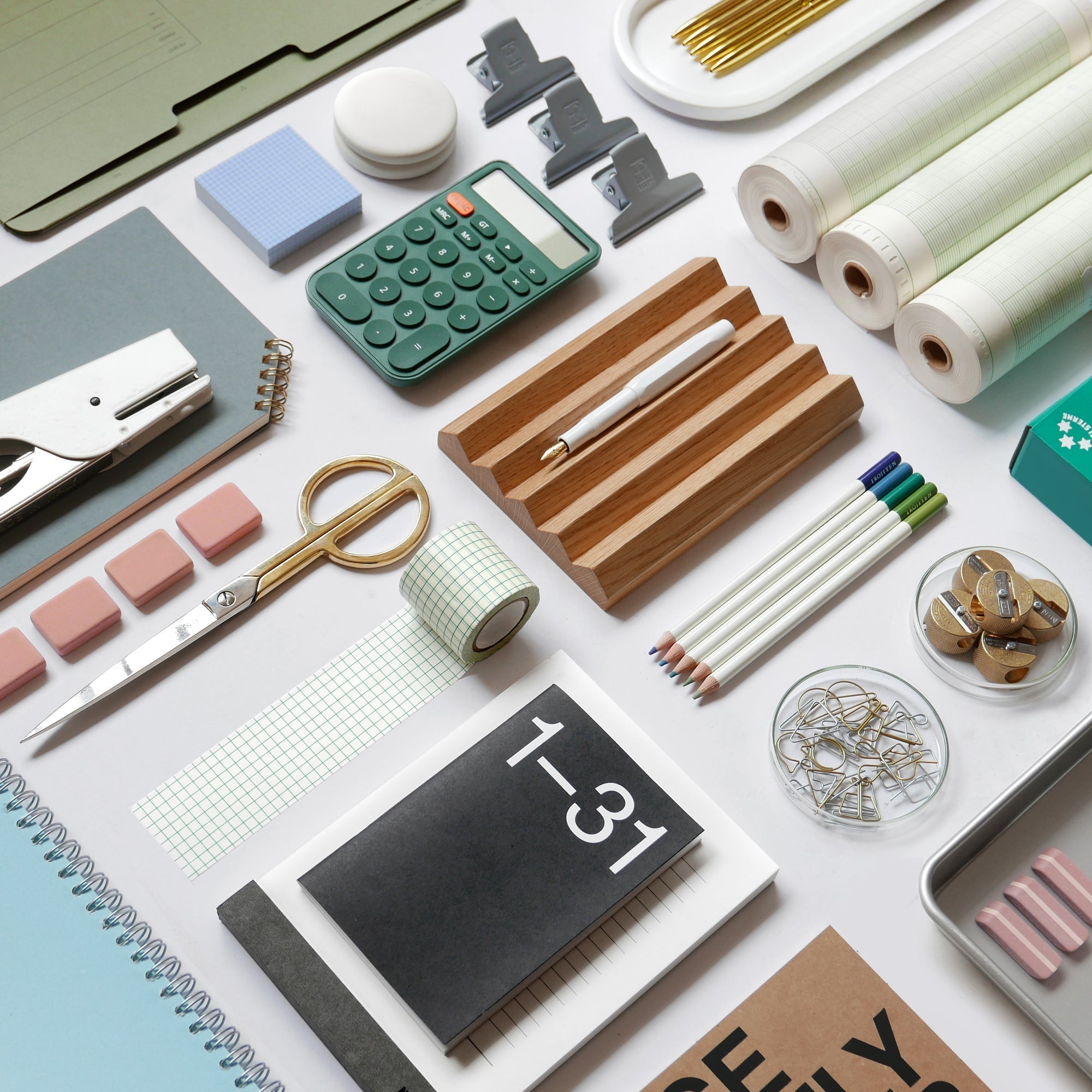 Pens / Pencils – Present & Correct